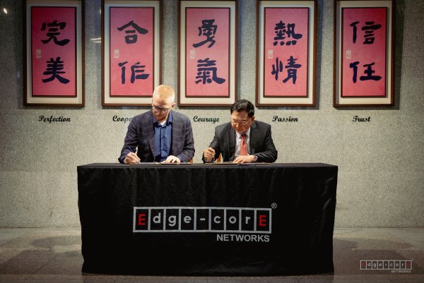 Edgecore Networks and TensorWave Forge a Partnership to Deliver High ...